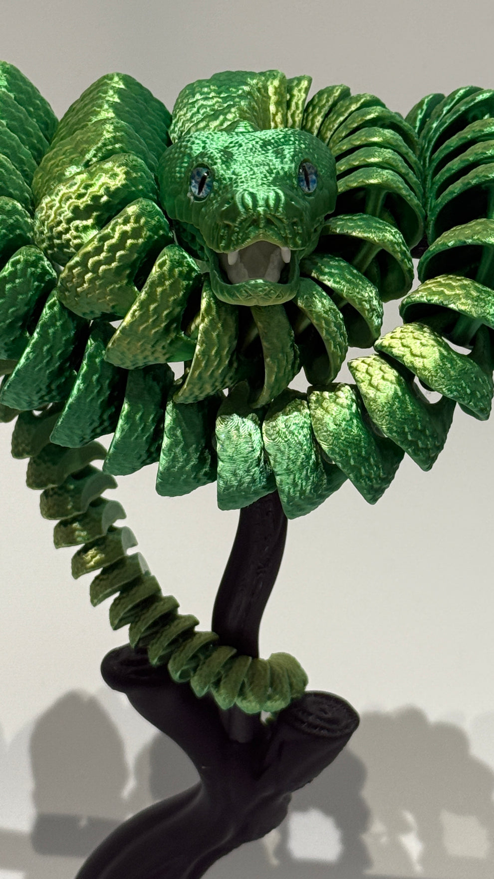 Articulated Green Tree Python – Print Diva